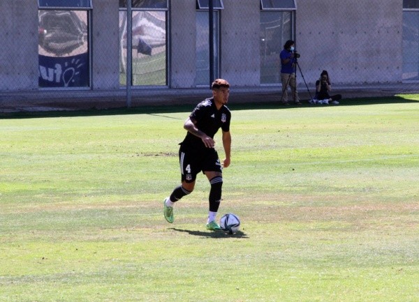 Colo Colo: Las características de Alan Saldivia y Erwin Vaca ilusionan ...